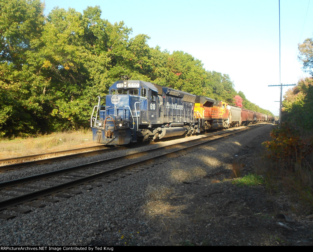 MEC 610 & BNSF 9065